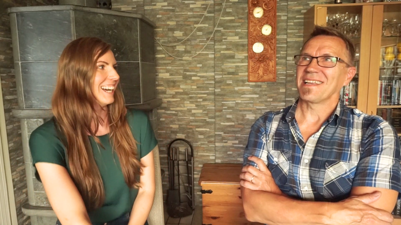 Follow Finnish Conversations
